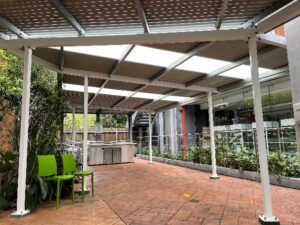 Commercial waterproof shade structure