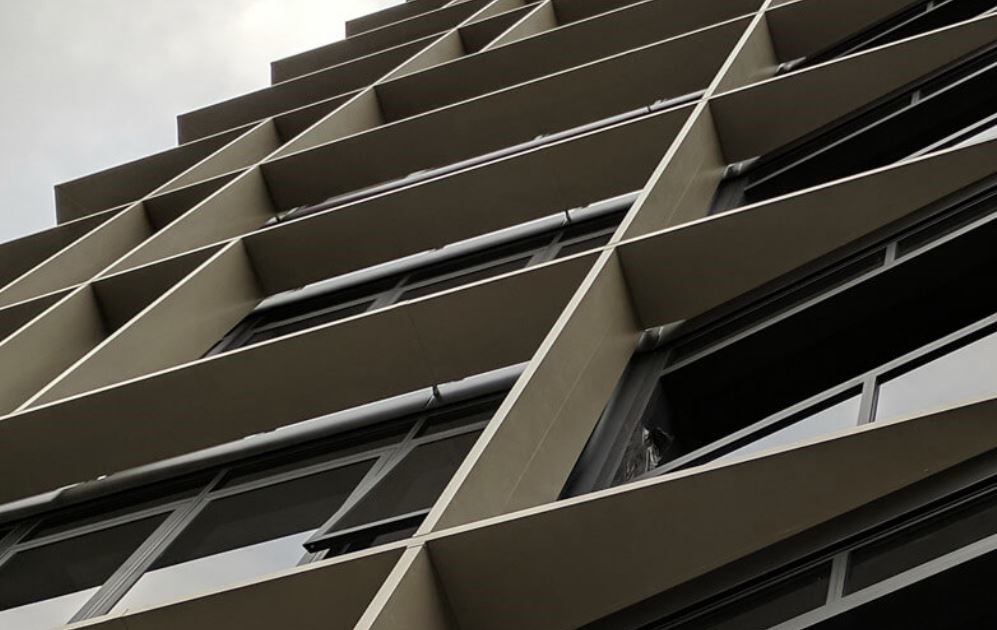 Sustainable Benefits of Commercial Shade Structures in Design